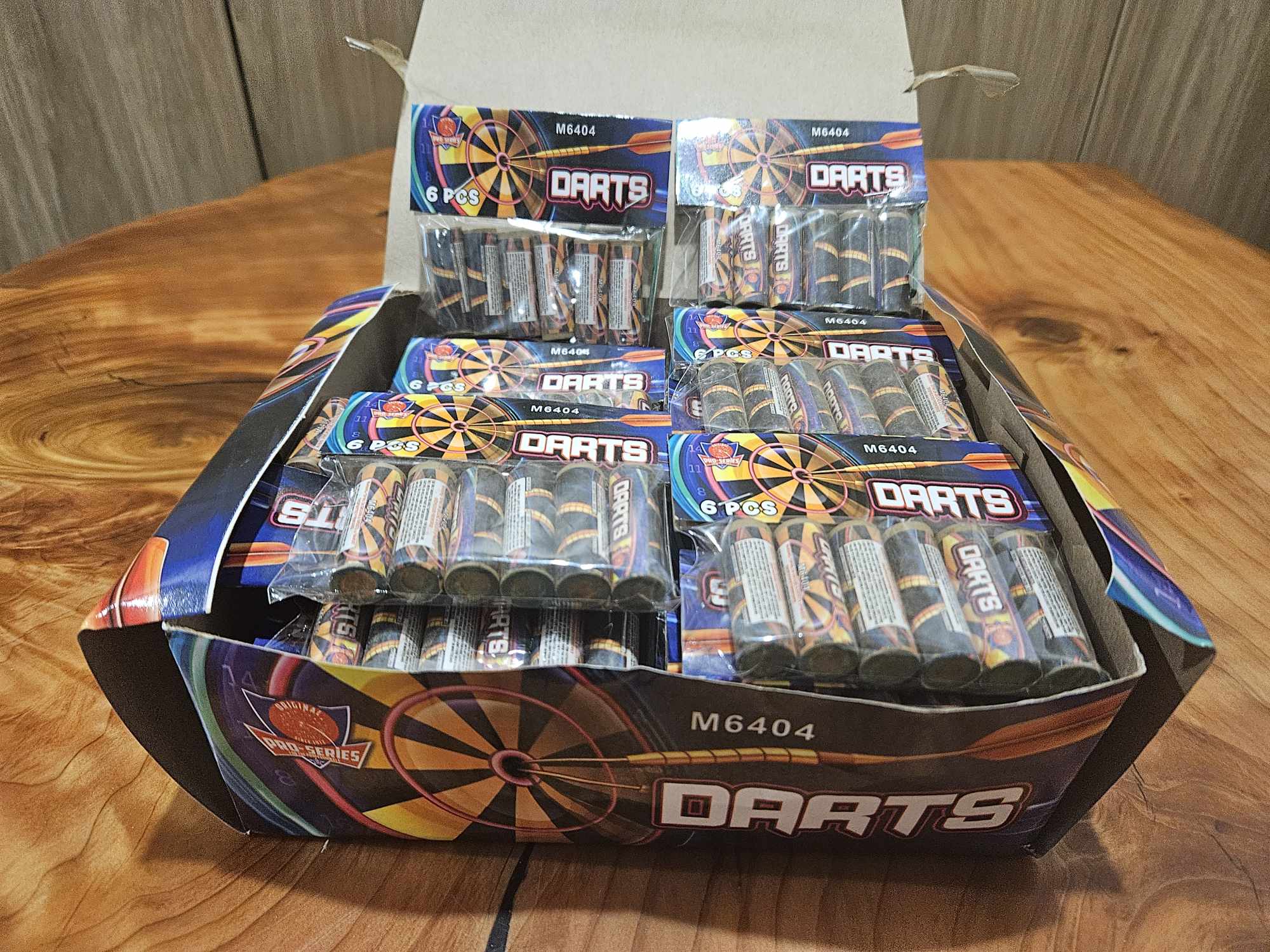 DARTS WITH WHISTLE - (Inner of 40 x Packs of 6) - BUY ONE GET ONE FREE ...